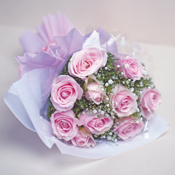 Sweet Pink Roses Bouquet | CakeBee