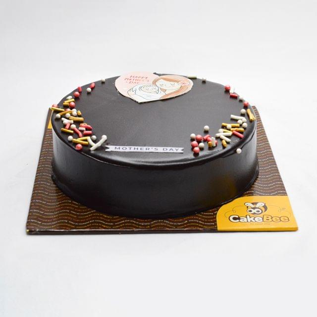 Comforting Goodness with Chocolate Cakes | CakeBee